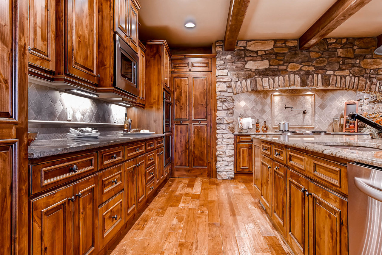 Cabin Life, Elevated | Schroll Cabinets